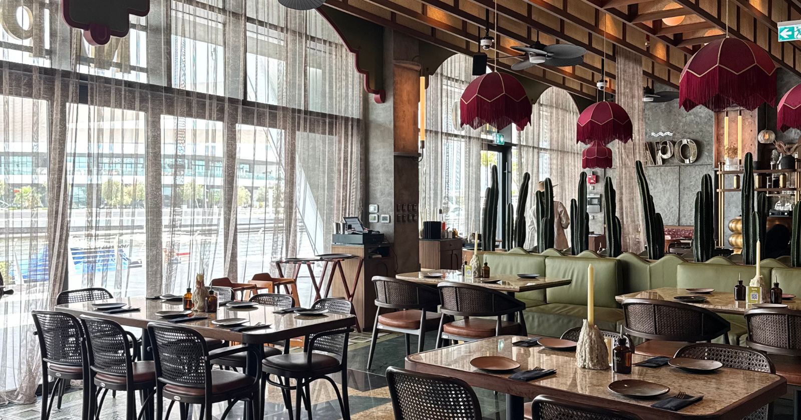 Napo Pizzeria Al Qana: Authentic Neapolitan dining with canal views in ...