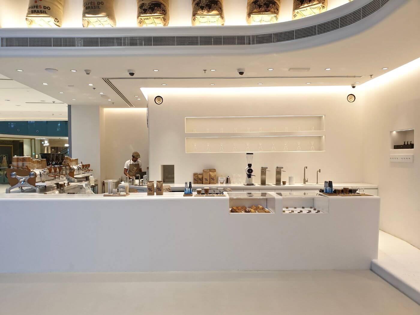 The HUNTR | The local's trusted guide to Dubai & the UAE