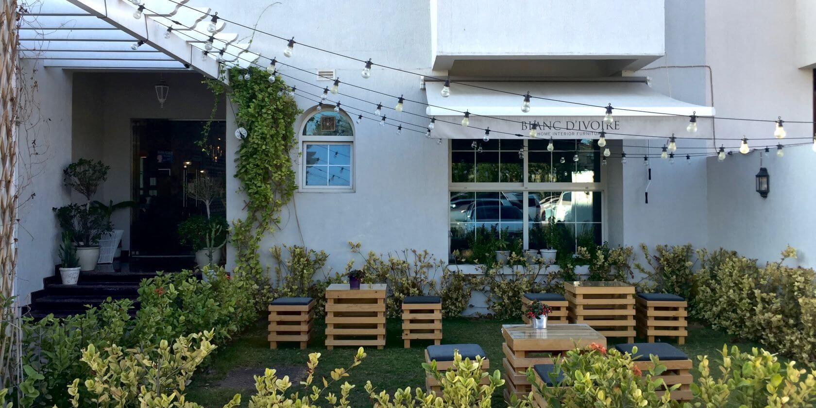 Fiks: A tiny little specialty coffee place hidden inside a furniture store